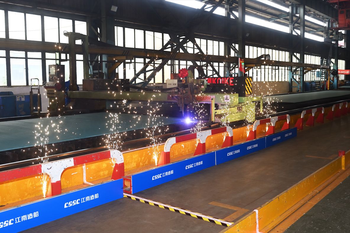 PIL: First 14,000 Teu LNG Dual-fuel Containership Begins | Container ...