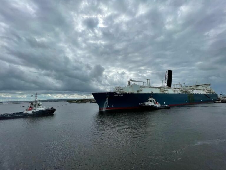 New TotalEnergies FSRU Terminal In Le Havre Commissioned | LNG & LPG news | Shipping Telegraph