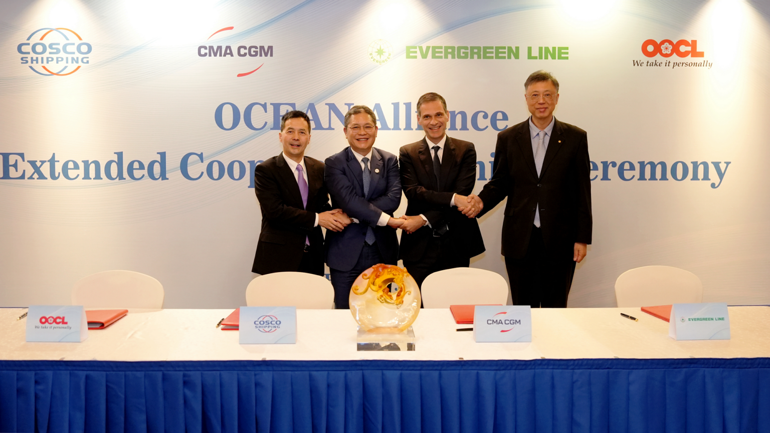 CMA CGM extends 'OCEAN Alliance' with Evergreen, OOCL and COSCO to 2032 ...