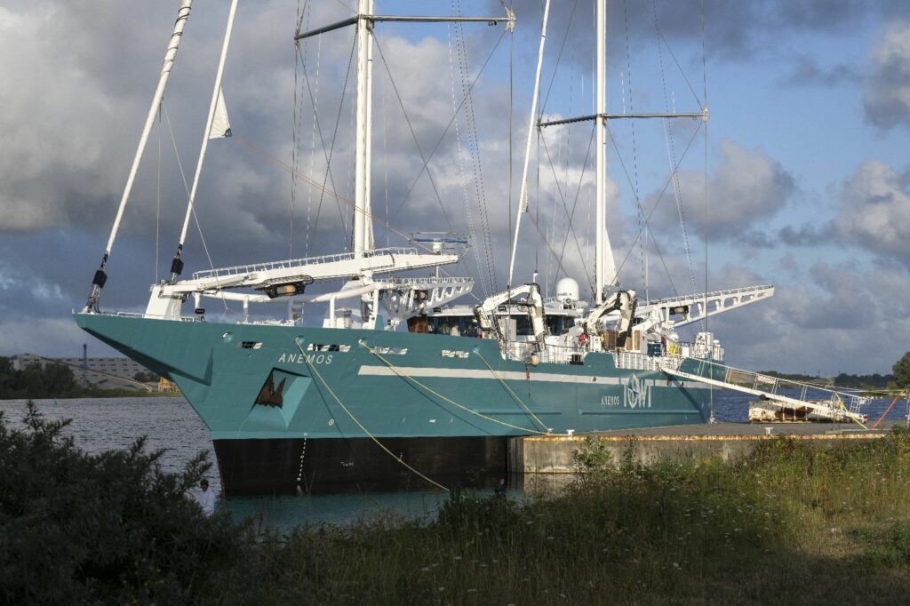 TOWT Reports Maiden Voyage of First of Eight Sail Cargo Vessels ...