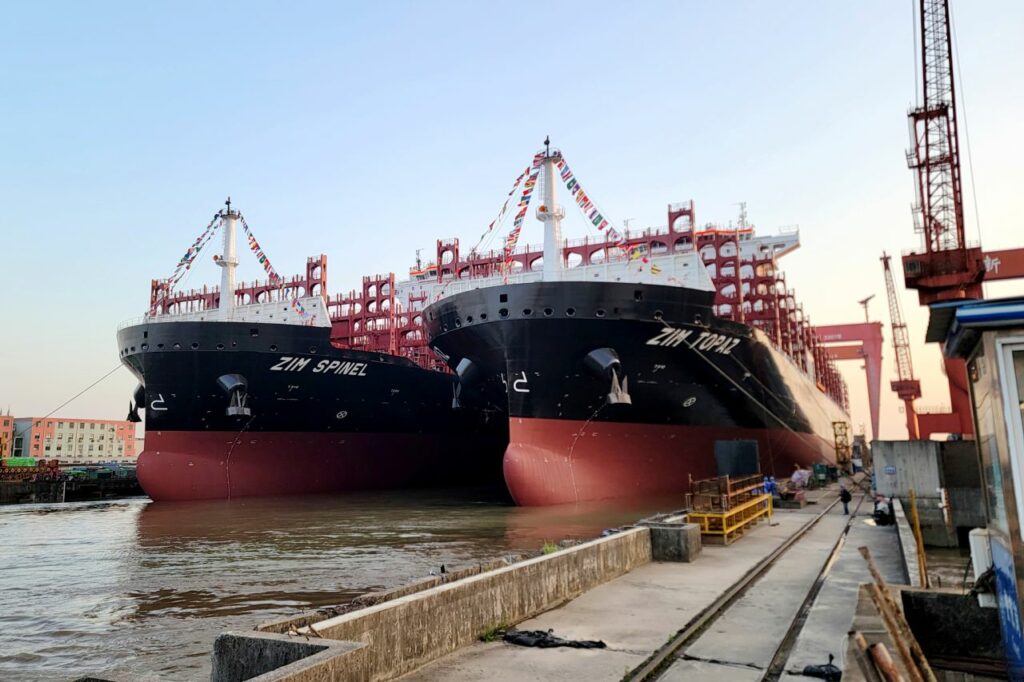 Hapag-Lloyd confirms advanced talks on acquisition of ZIM | Container ...