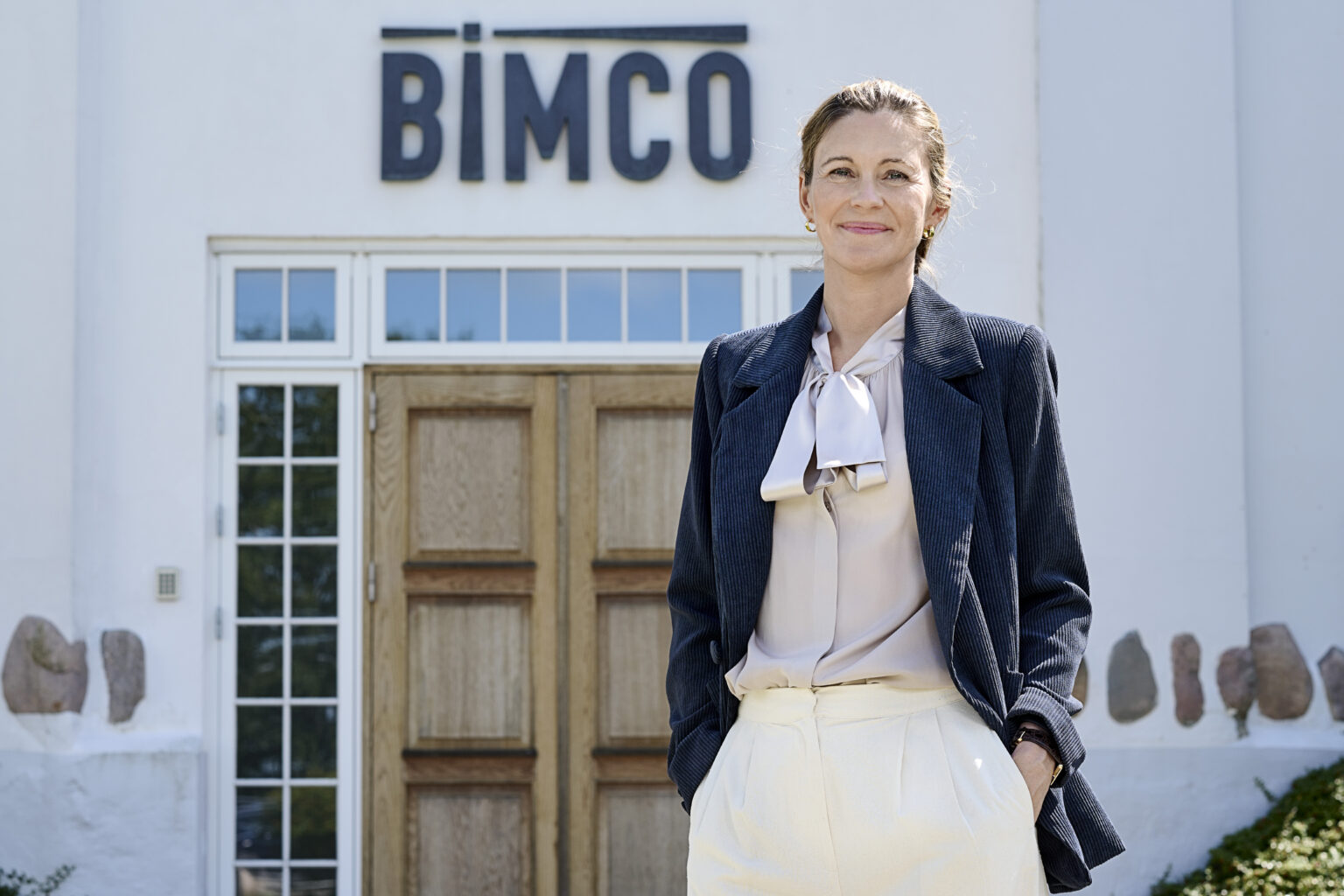 Bimco drafts standard clause to help shipowners deal with US port fees ...