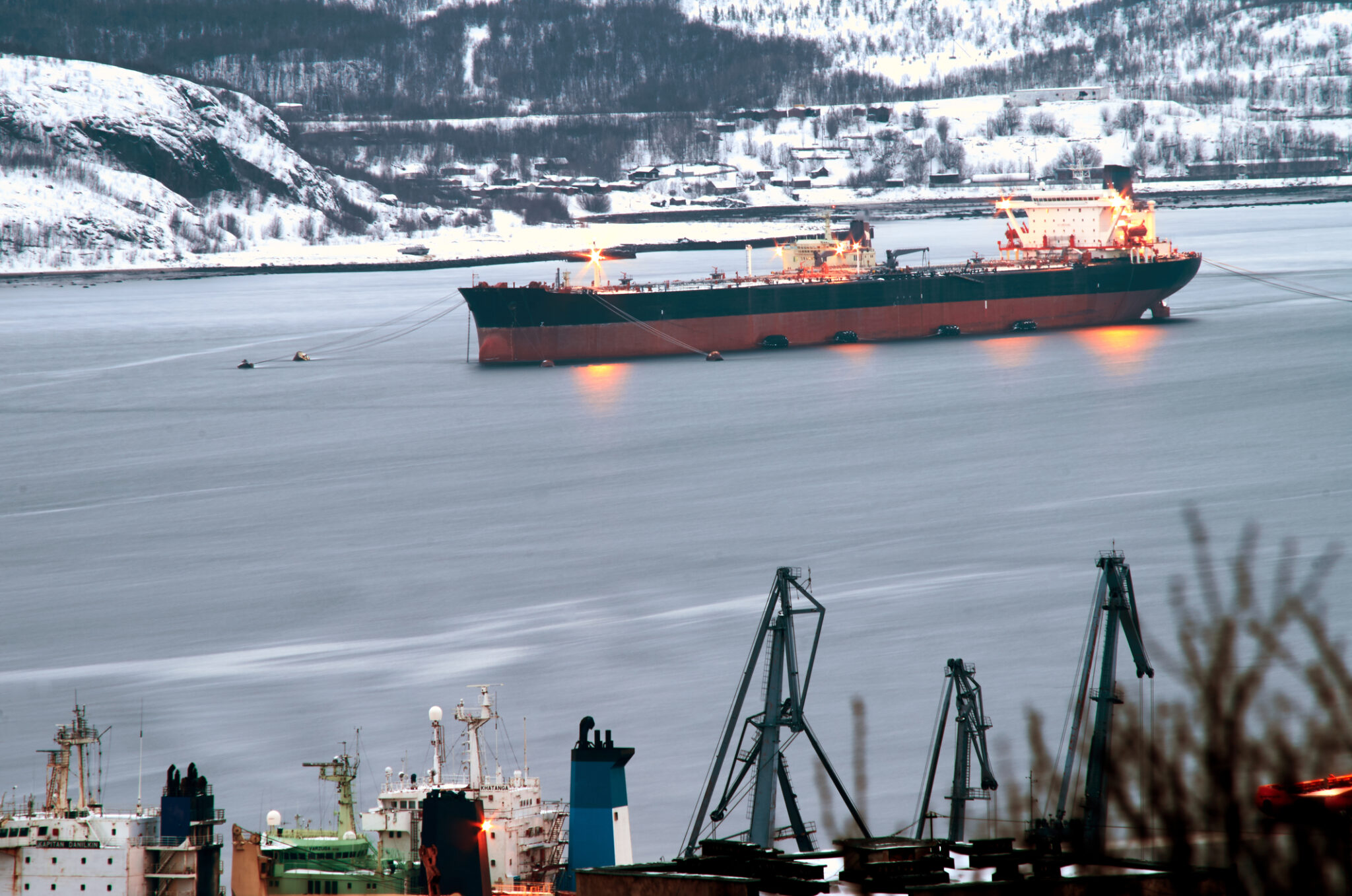 Putin orders FSB approval for foreign ships entering Russian seaports ...